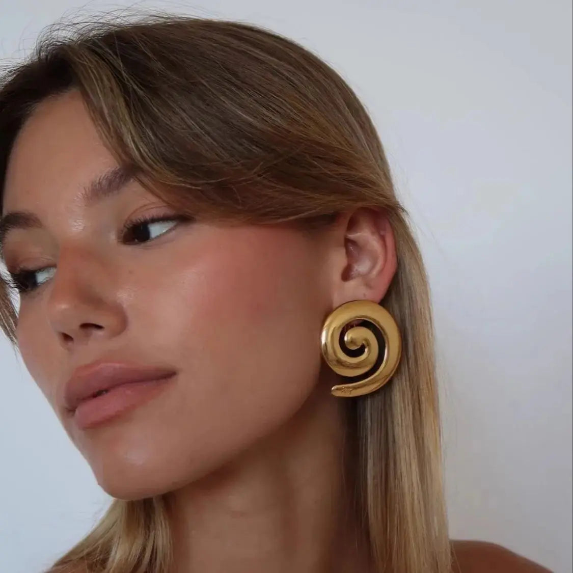 Miranda Gold Spiral Earrings - Modern, Lightweight Style